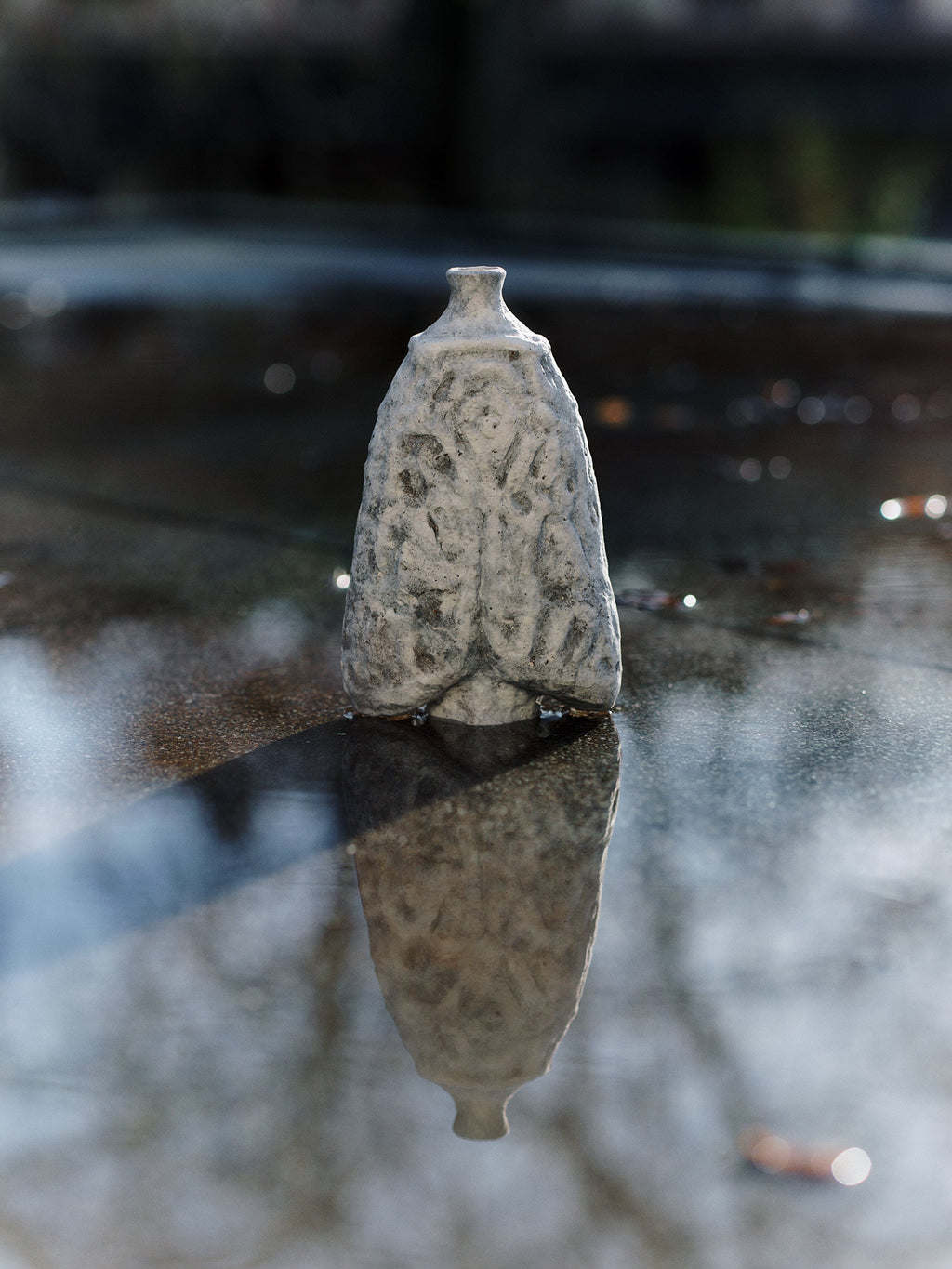Viv Lee for Volume Ceramics - unique sculptural vases – Volume ceramics