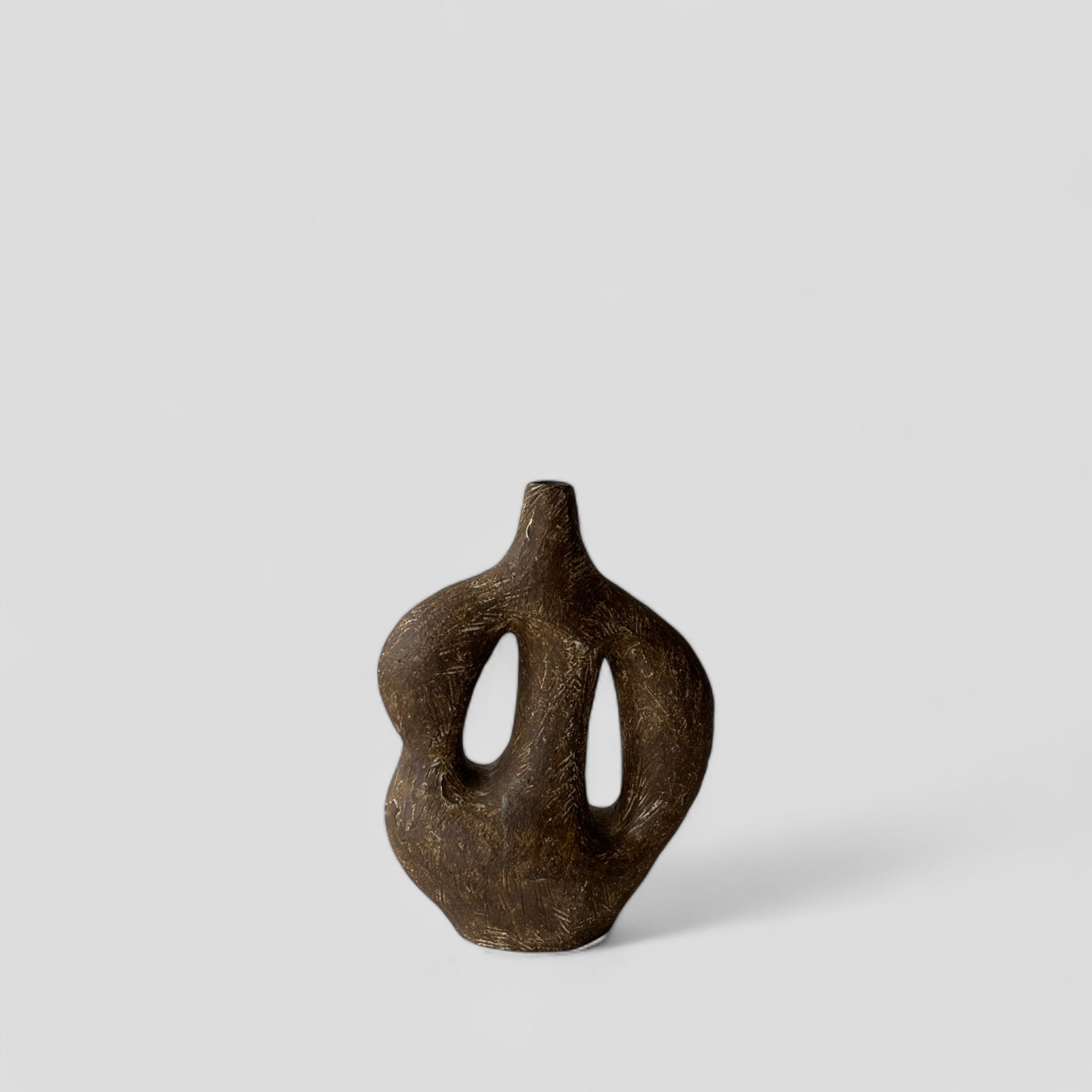 Viv Lee for Volume Ceramics - unique sculptural vases – Volume ceramics