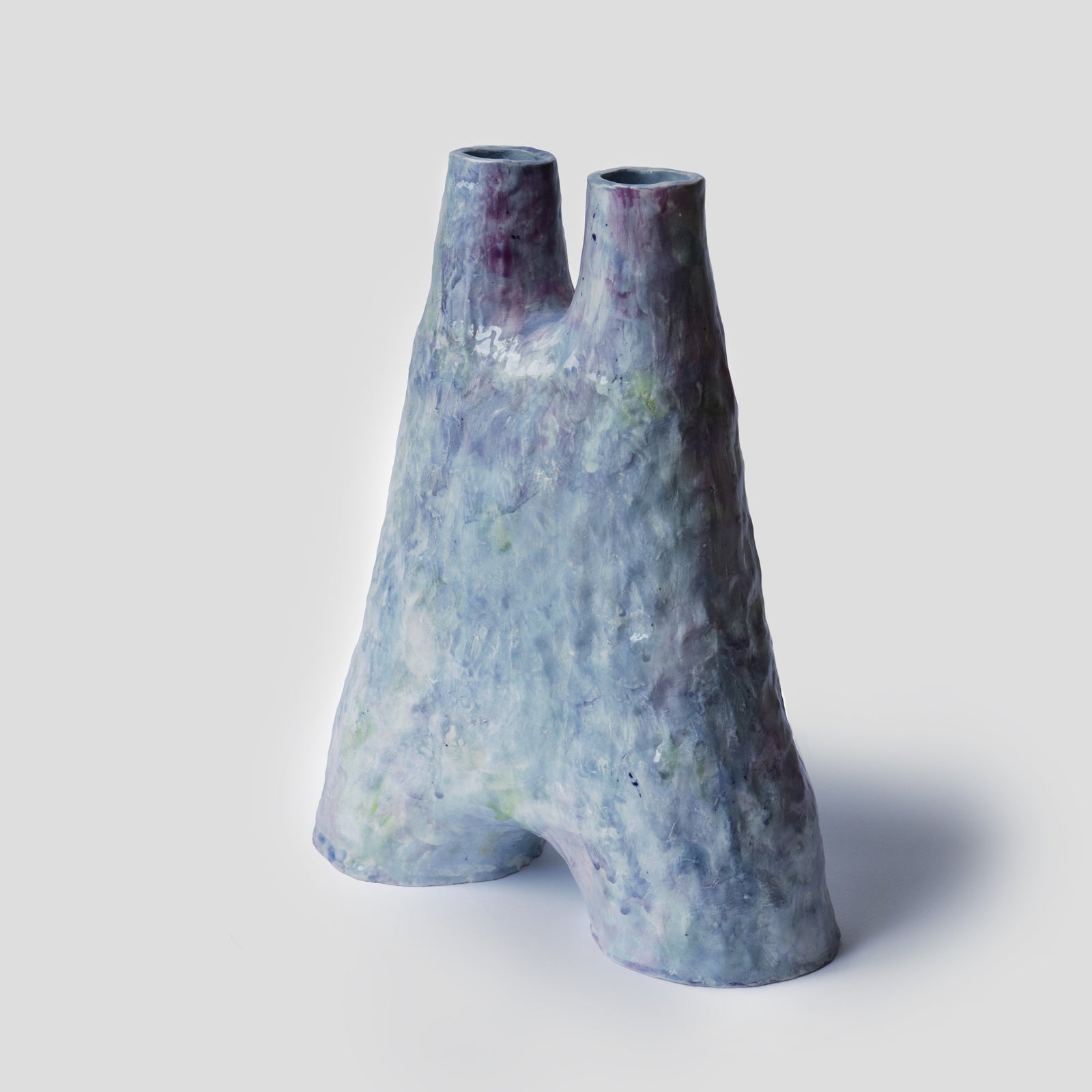 Camille Romagnani – Volume ceramics