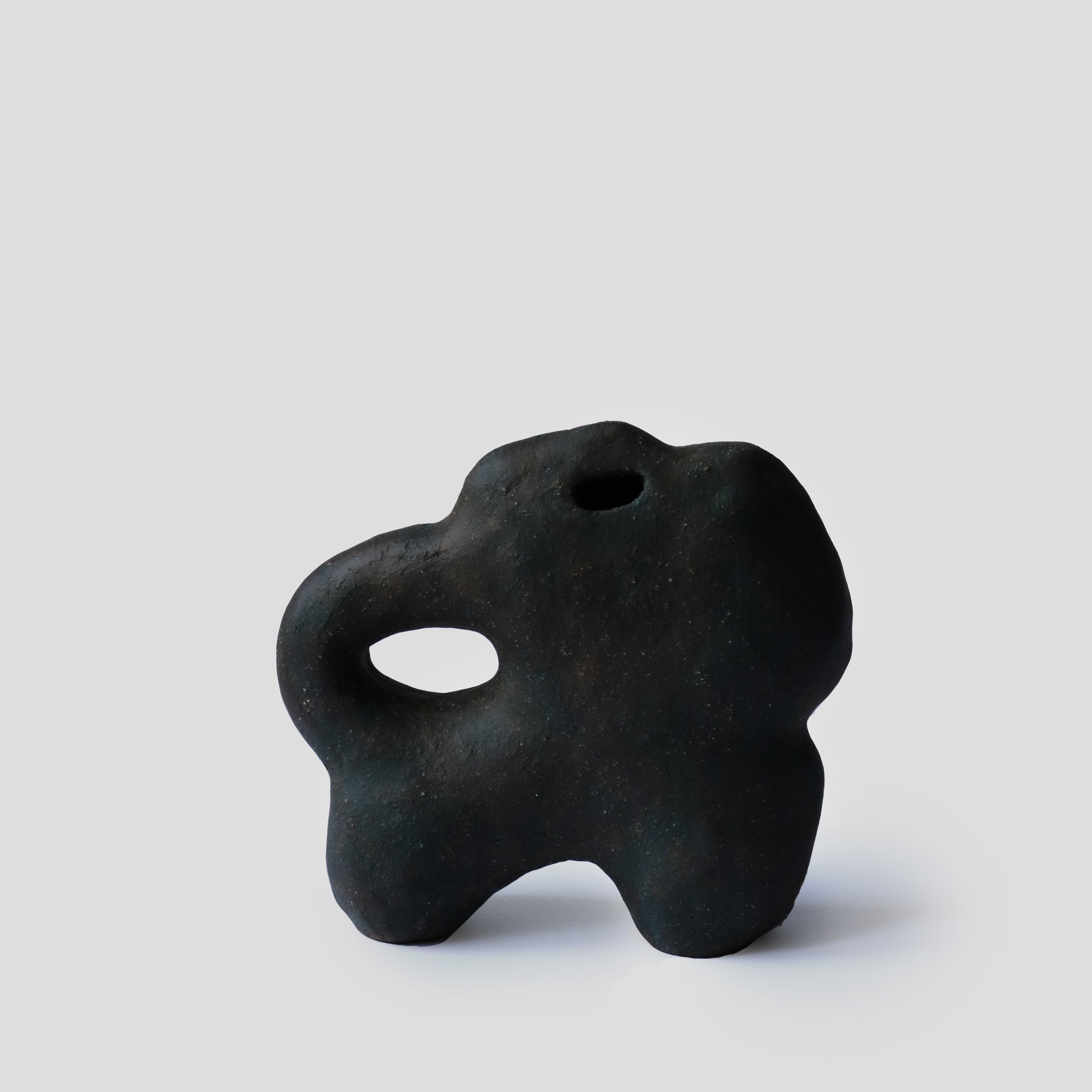 Miwa Neishi – Volume ceramics