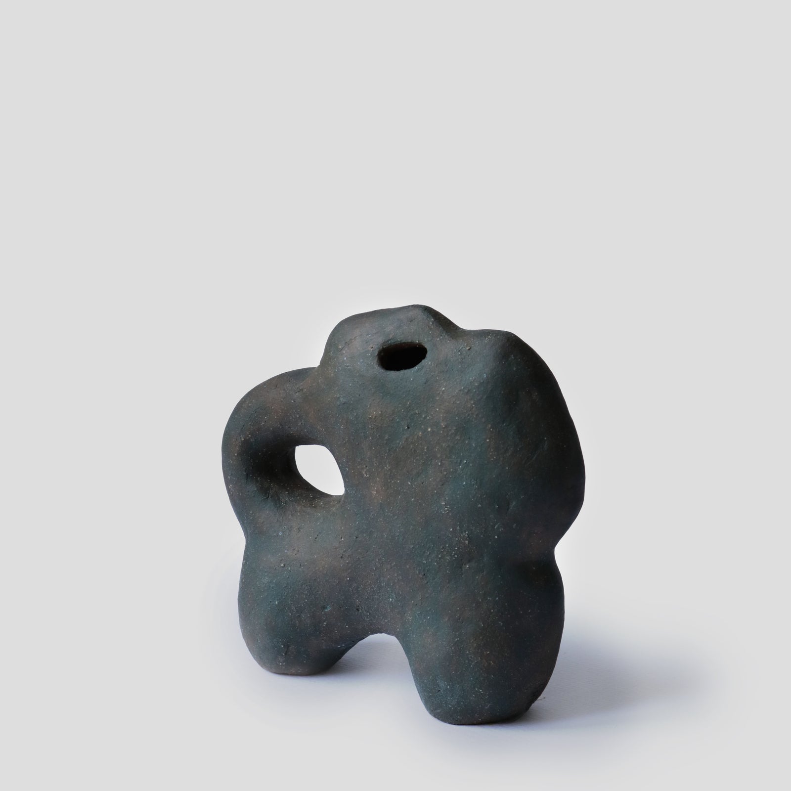 Miwa Neishi – Volume ceramics